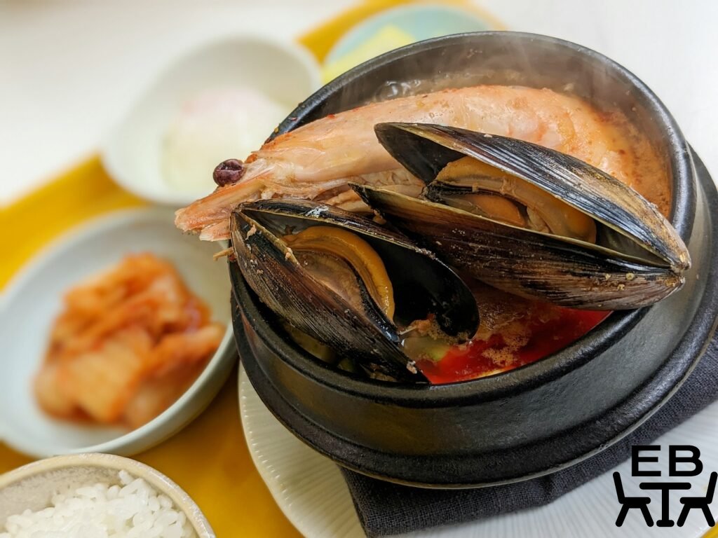 Tsujihan Nihombashi - ElsewhereBriefly